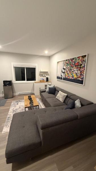 Cozy Garden Suite With Hot Tub And Perfectly Located - Langford