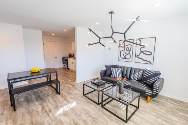 Get To Any Nashville Site 5-15 Minutes - Nashville, TN