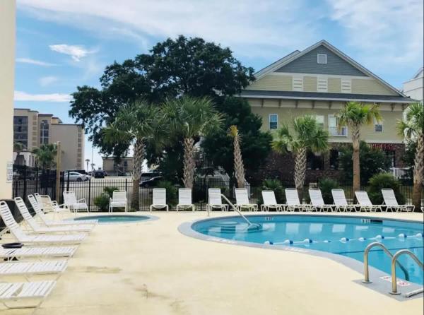 Holiday Towers #4 Lovely Condo On The Beach - Myrtle Beach, SC