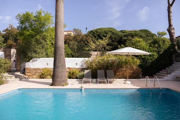 Domaine L'oiseau Bleu, 800 M From The Beach In Sainte-maxime - Sainte-Maxime