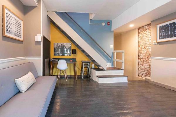 1918 Duplex With Character City Center - Passyunk Square - Philadelphia