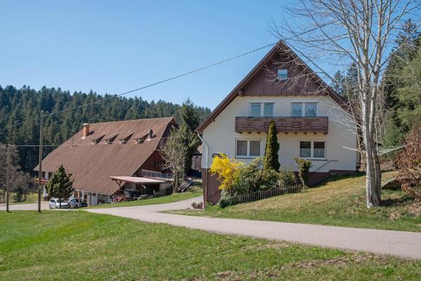 Unterfalkenhof - Schramberg