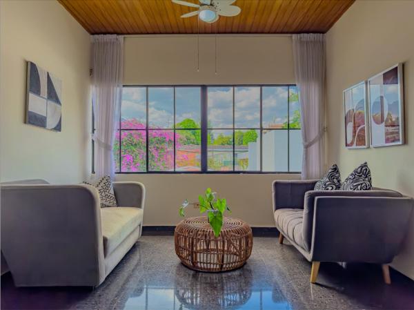 Cardedeu Suites - San Salvador (El Salvador)
