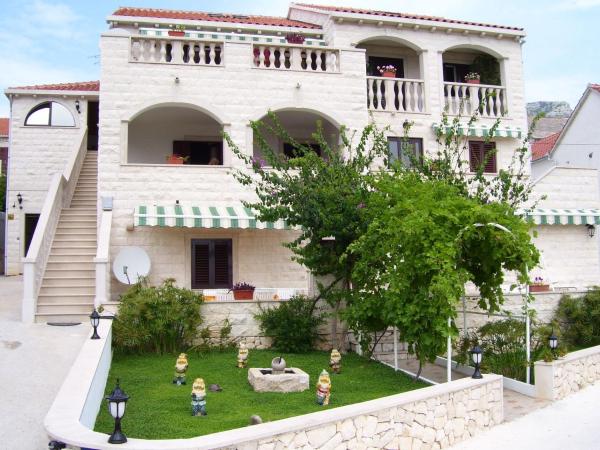 Apartments Fani - Bol