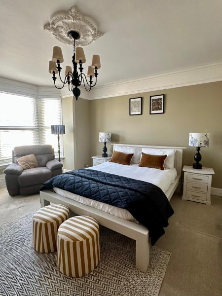 Charming City Home Free Parking - Fareham
