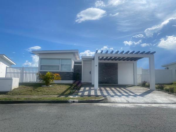 Summer House - Panama