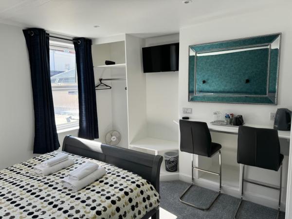 St Georges Guest House - Jersey