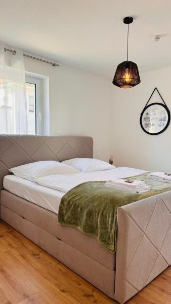 Amao-pearl I Comfort Suite I 94qm I Kingsize-bett I Exklusiv Mit Balkon & Tiefgarage I Aufzug - Gengenbach