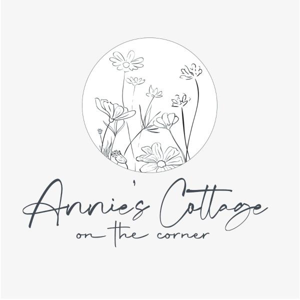 Annie's Cottage On The Corner - Ireland