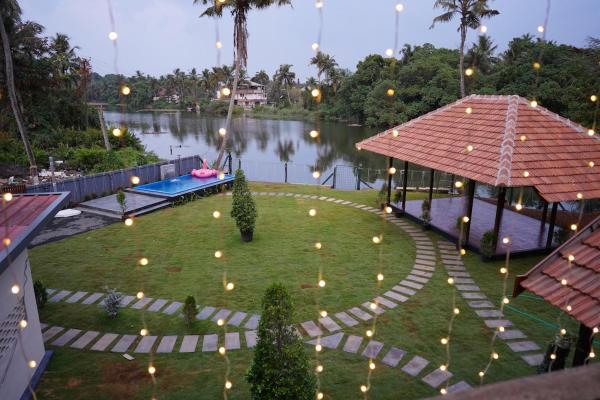 Mangrove Bay - Boutique Resort - Kochi