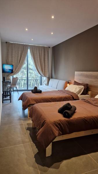 Mingles Suites - Pembroke, Malta