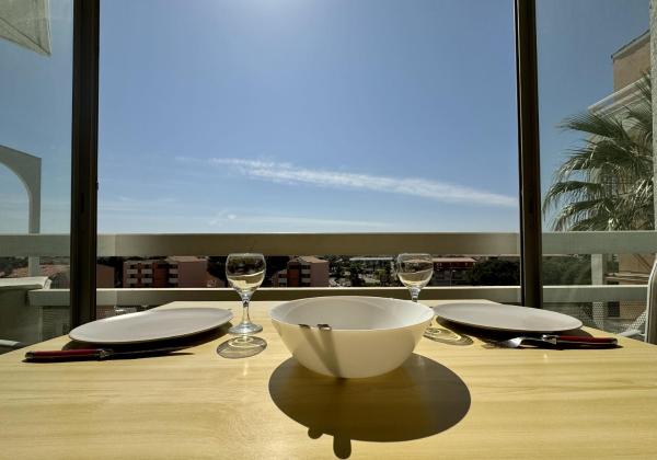 Sete T2 Avec Piscine, Parking, Proche Des Plages - Sète