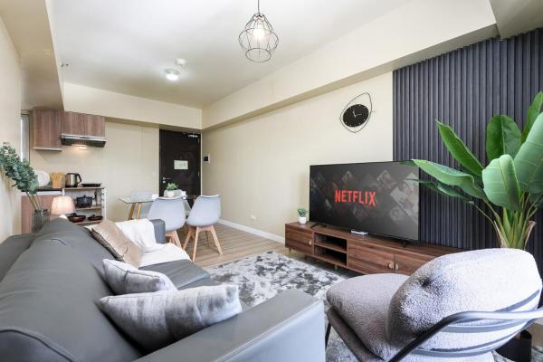 Furnished 1br Condo Rental In Cebu It Park, Central Cebu With Fast Wifi, Free Pool And More - Cebu City