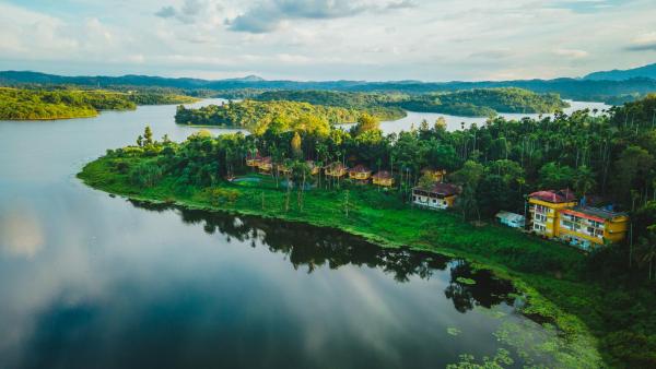 Karapuzha Village Resort - Wayanad