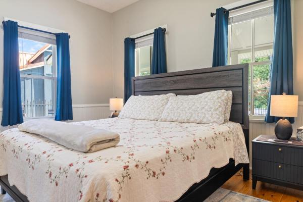The Tellico Plains Inn And Event Venue - Tellico Plains, TN