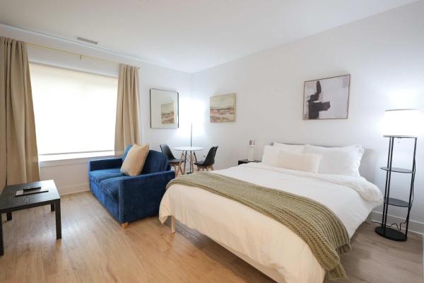 The Platinum Downtown Stamford Studio Getaway - Stamford, CT