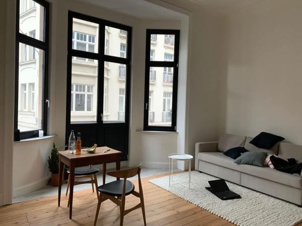 Charming Studio In The Heart Of Saint-gilles - Bruxelles