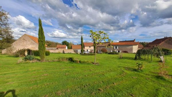 La Colline De Tara - Auvergne