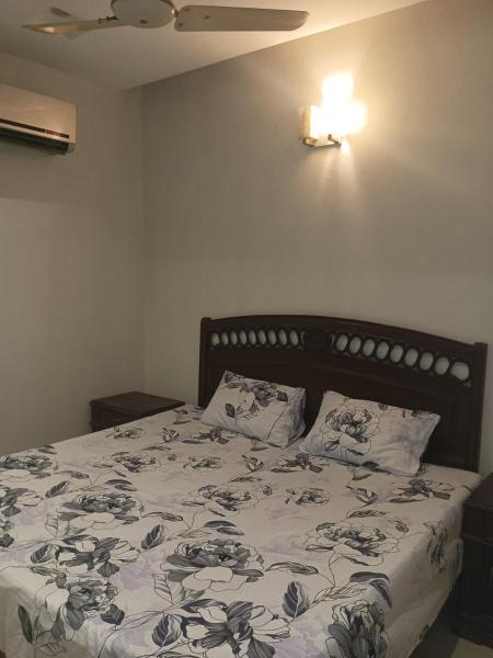 Flat Apartment 1 & 2 Bed Guest Rooms Near Bahria Town Orchard Raiwind Road Lahore Independent Or Shared - Lahore