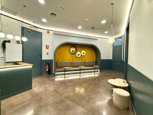 Hip Karma Hostel - Badalona
