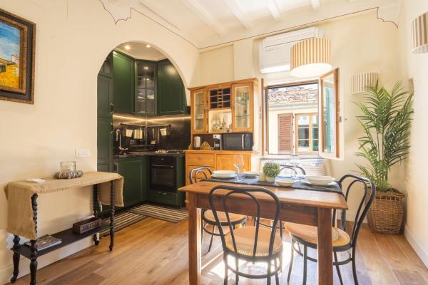Tornabuoni Cozy Apartment - Florence