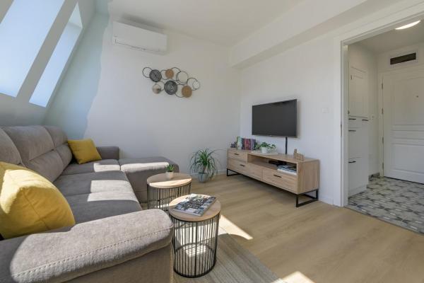 One Br Free Parking Center - Varna