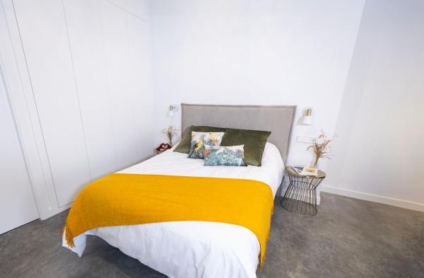 Salustiano Three - Pontevedra