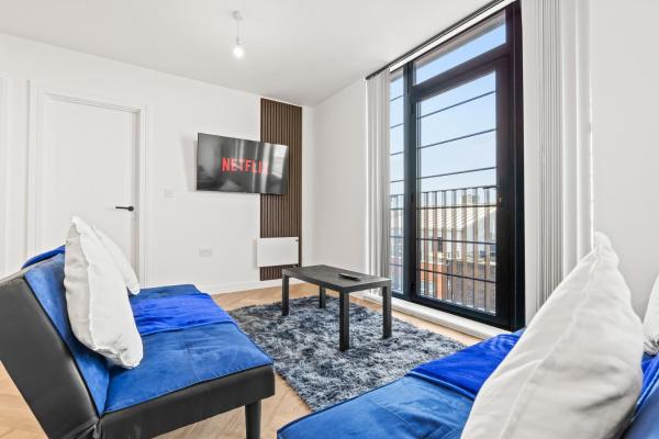 2 Bed Flat Central Birmingham - Staffordshire