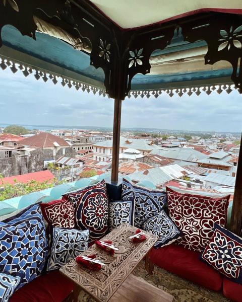 Fiitours - Zanzibar
