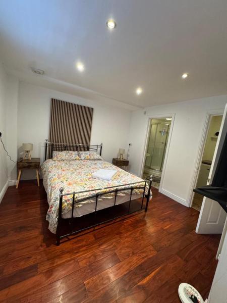 The Snug Spot - Warwickshire