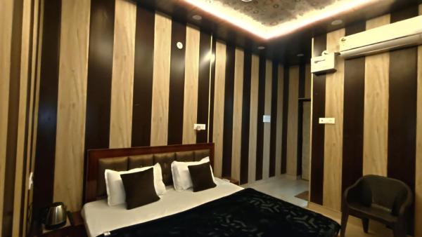 Archana Guest House - Ayodhya