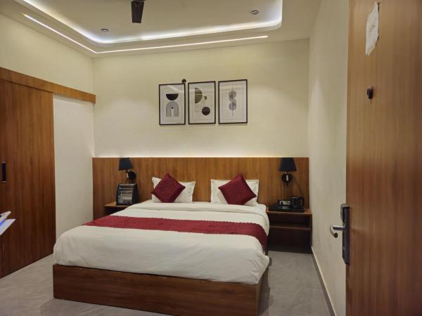 Hotel Royal Orchid - Aligarh