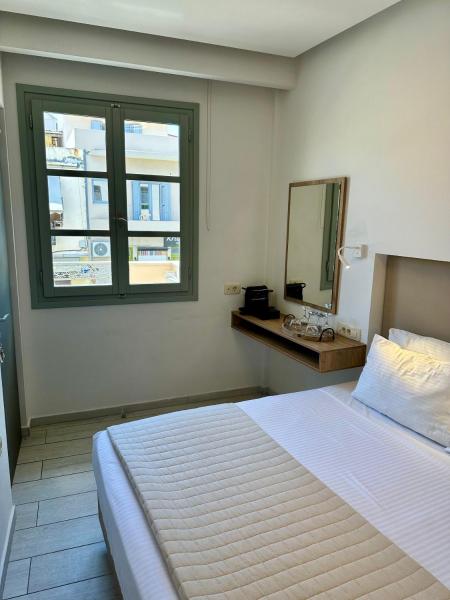 Cretan Berry Sarpaki - Chania