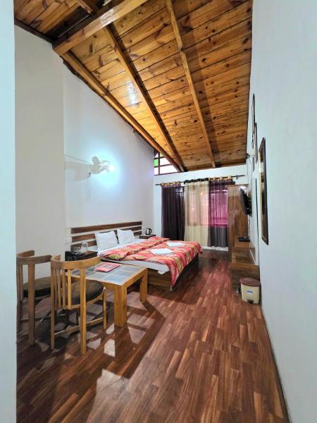 Sher E Punjab Hotel - Bhimtal