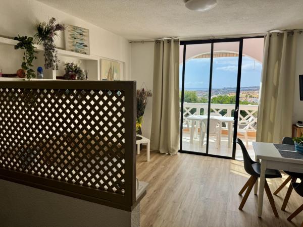 Panoramic Paradise Tenerife Ocean View & Comfort - Adeje