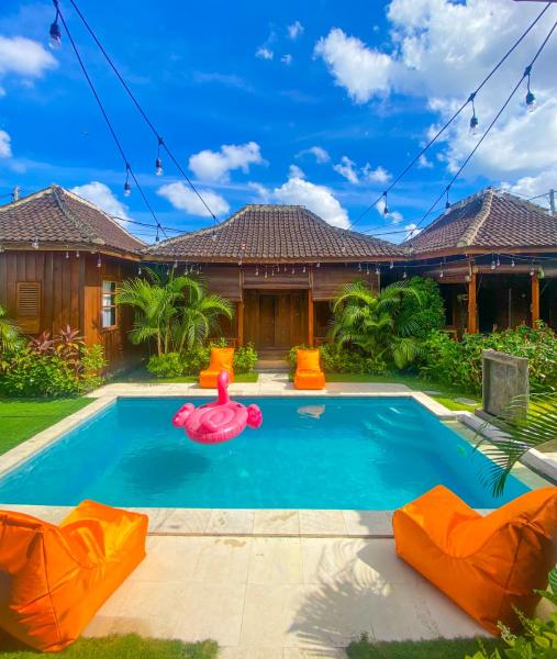 Lotus & Teak Villas - Canggu