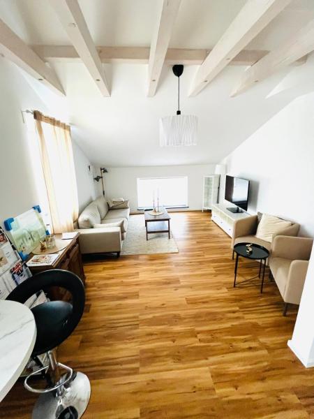 Laichingen Center With Style & Tranquility - Laichingen