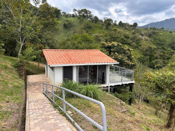 Entre Nubes - Villeta