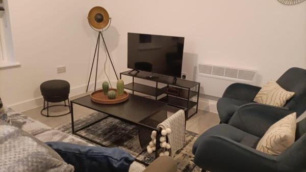 Heart Of Warrington | Modern 3-bed Stay - Warrington