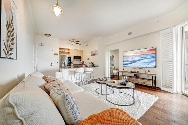 Ocean View Suite By Convention Center & Beach - Carson, CA