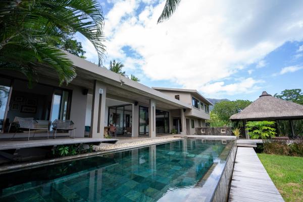 Luxury Villa In Le Morne - Mauritius