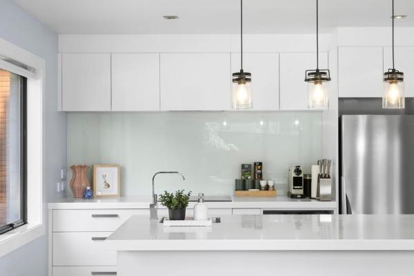 Wanaka Tree On Your Doorstep! - Wanaka