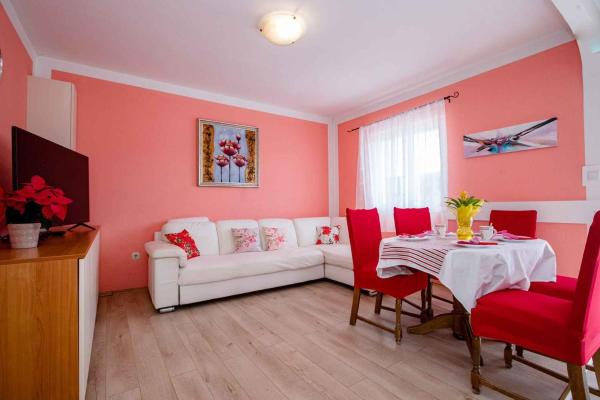 Apartments In Lopar - Insel Rab 34120 - Lopar