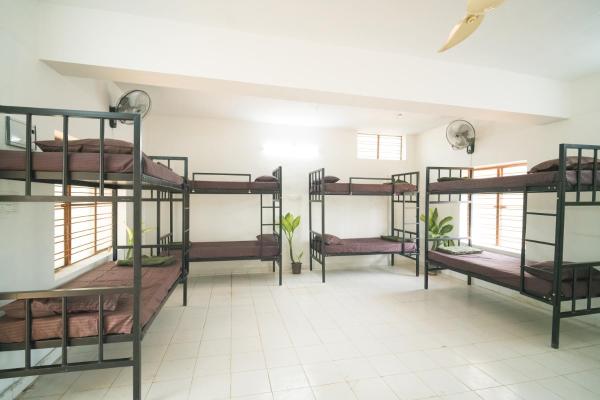 Aare Waterfalls Homestay - Andhra Pradesh