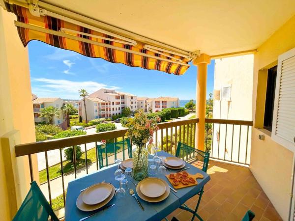 T2 Au Calme Avec Piscine Et Parking - Le brusc