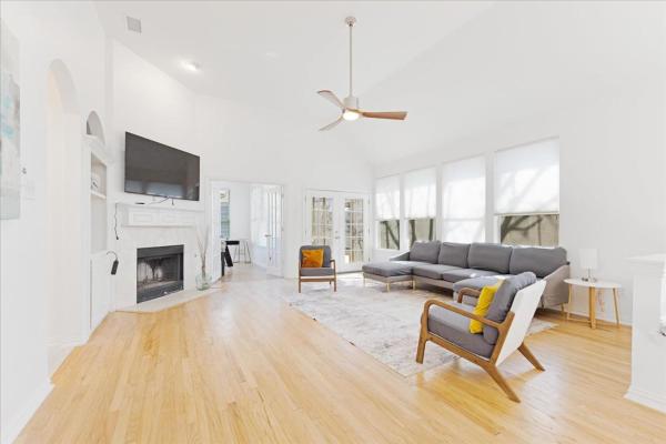 Rockwall Monthly Furnished 3beds 2bath 2 Garage And Yard - Rockwall, TX