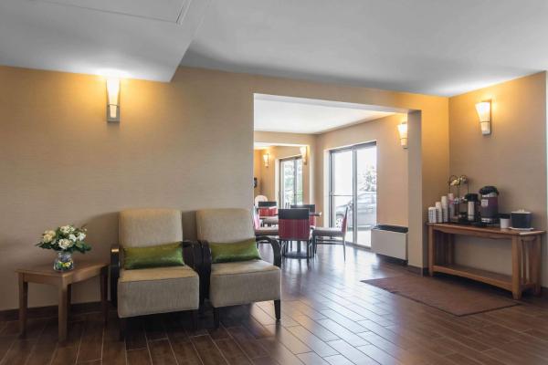 Comfort Inn Dartmouth - Halifax, NS, Canada