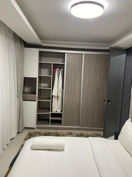 Entebbe Super Lake View Basement Studio - Uganda