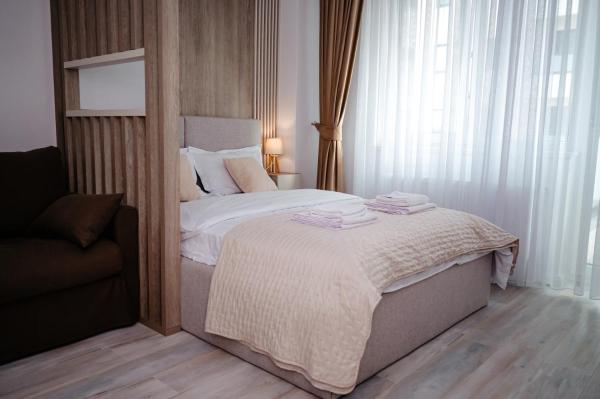 Unirea Towers Deluxe Apartment Modern & Chic - Iași