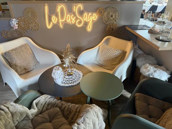Hotel Wistub Le Passage - Orbey